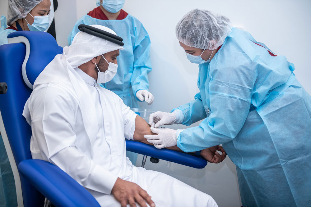 DoH Chairman inaugurates G42 Healthcare’s Omics Centre of Excellence ...